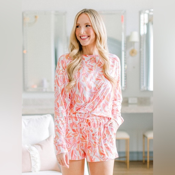 Mary Square | Intimates & Sleepwear | Mary Square Annie Loungewear Set ...